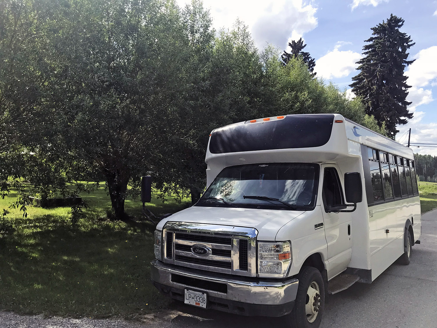 Wedding Shuttles & Group Transportation – Golden, BC